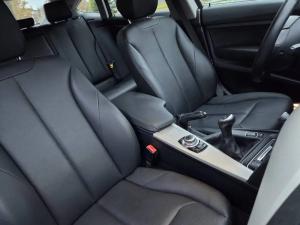 Melns BMW 318 2015 Jelgava, ar dzinēja tilpumu 2.00 L un nobraukumu 219 tūkst. km par 10600 €, foto 11 vietnē AUTOMOTO.COM.LV
