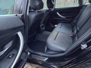 Melns BMW 318 2015 Jelgava, ar dzinēja tilpumu 2.00 L un nobraukumu 219 tūkst. km par 10600 €, foto 13 vietnē AUTOMOTO.COM.LV