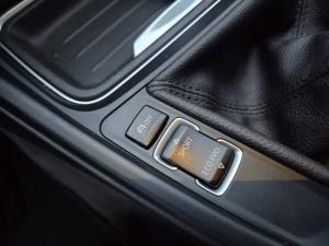 Melns BMW 318 2015 Jelgava, ar dzinēja tilpumu 2.00 L un nobraukumu 219 tūkst. km par 10600 €, foto 15 vietnē AUTOMOTO.COM.LV