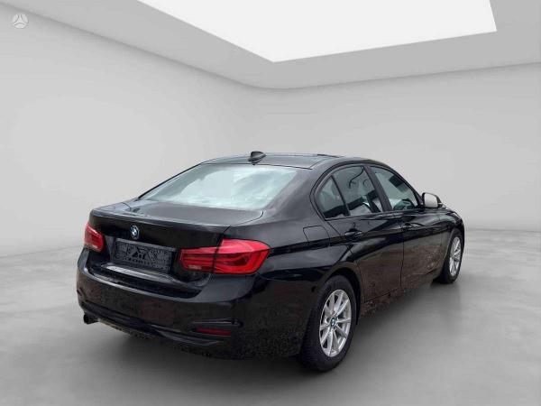 Melns BMW 318 2015 Kauņa, ar dzinēja tilpumu 1.50 L un nobraukumu 281 tūkst. km par 9490 €, foto 6 vietnē AUTOMOTO.COM.LV