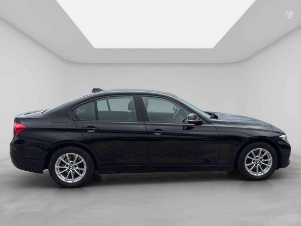 Melns BMW 318 2015 Kauņa, ar dzinēja tilpumu 1.50 L un nobraukumu 281 tūkst. km par 9490 €, foto 7 vietnē AUTOMOTO.COM.LV