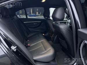 Black BMW 318 2016 in Riga, with an engine capacity of 2.00 L and mileage of 168 thousand km for 14950 €, photo 11 on AUTOMOTO.COM.LV