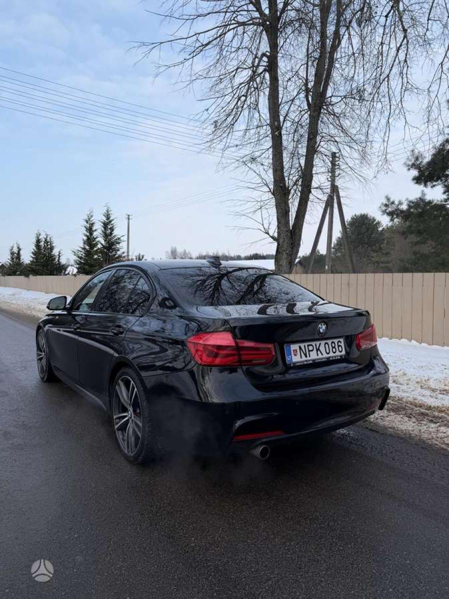 Melns BMW 318 2016 Prienai, ar dzinēja tilpumu 2.00 L un nobraukumu 311 tūkst. km par 12800 €, foto 7 vietnē AUTOMOTO.COM.LV