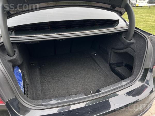 Melns BMW 318 2016 Limbaži, ar dzinēja tilpumu 2.00 L un nobraukumu 168 tūkst. km par 13950 €, foto 7 vietnē AUTOMOTO.COM.LV