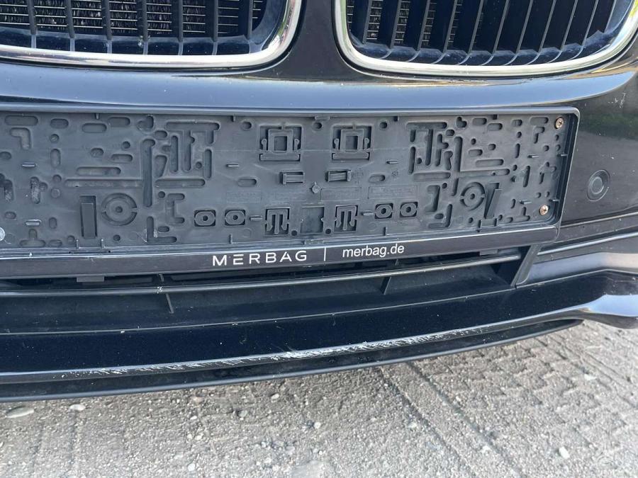 Black BMW 318 2016 in Kaunas, with an engine capacity of 2.00 L and mileage of 271 thousand km for 7300 €, photo 6 on AUTOMOTO.COM.LV