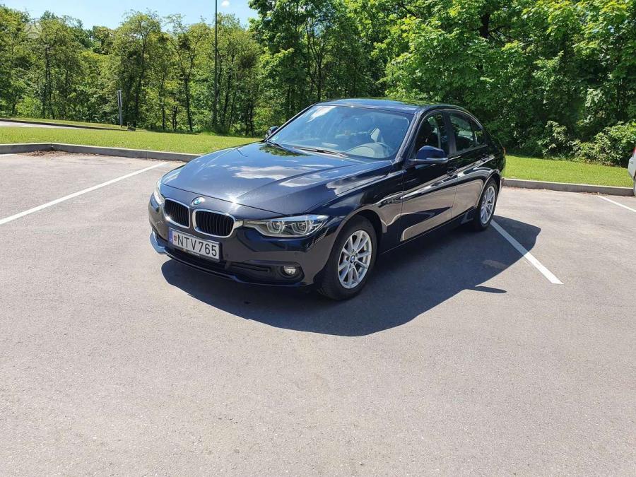Black BMW 318 2017 in Kaunas, with an engine capacity of 2.00 L and mileage of 249 thousand km for 10900 €, photo 3 on AUTOMOTO.COM.LV