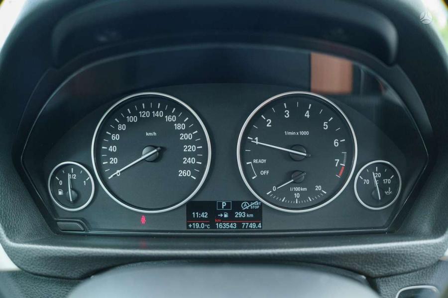 Черный БМВ 318 2017 в Вильнюс, объемом двигателя 1.50 л и пробегом 164 тыс. км за 9900 €, фото 25 на AUTOMOTO.COM.LV
