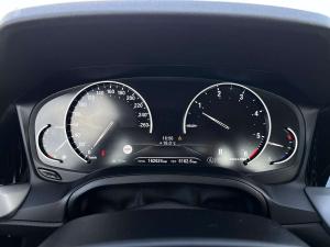 Black BMW 318 2019 in Vilnius, with an engine capacity of 2.00 L and mileage of 163 thousand km for 16599 €, photo 16 on AUTOMOTO.COM.LV