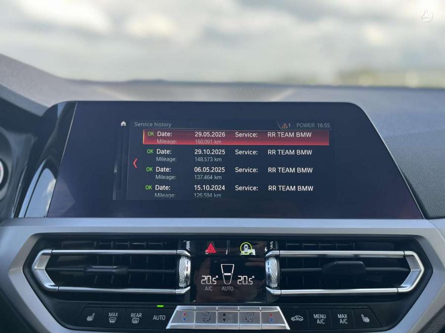 Black BMW 318 2019 in Vilnius, with an engine capacity of 2.00 L and mileage of 163 thousand km for 16599 €, photo 21 on AUTOMOTO.COM.LV