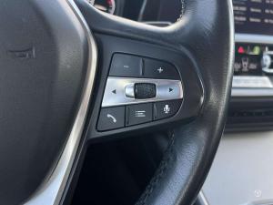Black BMW 318 2019 in Vilnius, with an engine capacity of 2.00 L and mileage of 163 thousand km for 16599 €, photo 25 on AUTOMOTO.COM.LV