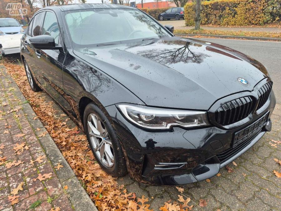 Melns BMW 318 2020 Kauņa, ar dzinēja tilpumu 2.00 L un nobraukumu 100 tūkst. km par 25489 €, foto 4 vietnē AUTOMOTO.COM.LV