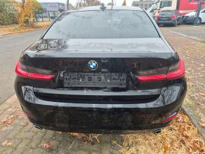 Melns BMW 318 2020 Kauņa, ar dzinēja tilpumu 2.00 L un nobraukumu 100 tūkst. km par 25489 €, foto 7 vietnē AUTOMOTO.COM.LV