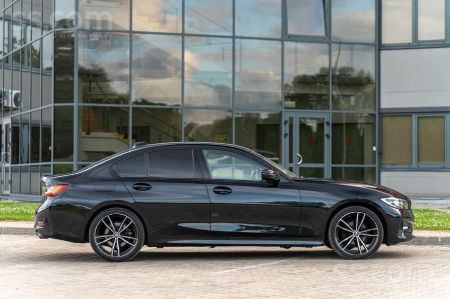 Melns BMW 318 2020 Rīga, ar dzinēja tilpumu 2.00 L un nobraukumu 0 tūkst. km par 14990 €, foto 5 vietnē AUTOMOTO.COM.LV