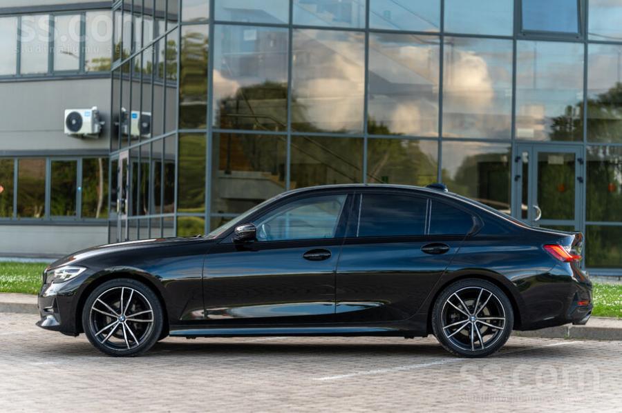 Melns BMW 318 2020 Rīga, ar dzinēja tilpumu 2.00 L un nobraukumu 0 tūkst. km par 14990 €, foto 6 vietnē AUTOMOTO.COM.LV