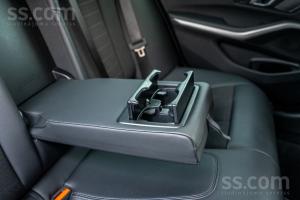 Melns BMW 318 2020 Rīga, ar dzinēja tilpumu 2.00 L un nobraukumu 0 tūkst. km par 14990 €, foto 18 vietnē AUTOMOTO.COM.LV