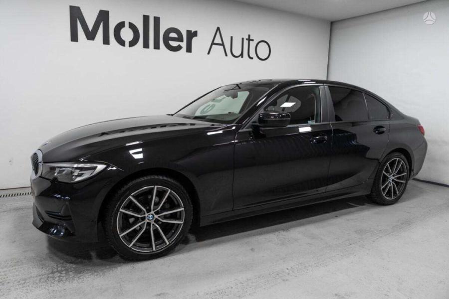 Melns BMW 318 2021 Viļņa, ar dzinēja tilpumu 2.00 L un nobraukumu 70 tūkst. km par 22500 €, foto 2 vietnē AUTOMOTO.COM.LV