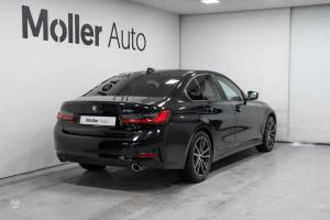 Melns BMW 318 2021 Viļņa, ar dzinēja tilpumu 2.00 L un nobraukumu 70 tūkst. km par 22500 €, foto 4 vietnē AUTOMOTO.COM.LV