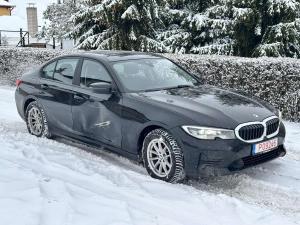 Melns BMW 318 2021 Marijampole, ar dzinēja tilpumu 2.00 L un nobraukumu 201 tūkst. km par 14800 €, foto 3 vietnē AUTOMOTO.COM.LV