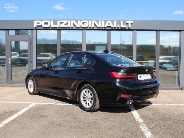 Black BMW 318 2021 in Vilnius, with an engine capacity of 2.00 L and mileage of 39 thousand km for 24750 €, photo 4 on AUTOMOTO.COM.LV