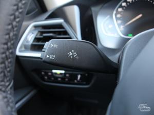 Black BMW 318 2021 in Vilnius, with an engine capacity of 2.00 L and mileage of 39 thousand km for 24750 €, photo 17 on AUTOMOTO.COM.LV