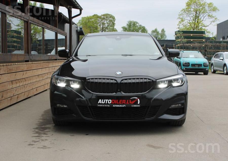 Black BMW 318 2021 in Riga, with an engine capacity of 2.00 L and mileage of 0 thousand km for 23700 €, photo 3 on AUTOMOTO.COM.LV