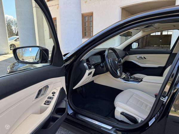 Melns BMW 318 2021 Viļņa, ar dzinēja tilpumu 2.00 L un nobraukumu 180 tūkst. km par 17500 €, foto 11 vietnē AUTOMOTO.COM.LV
