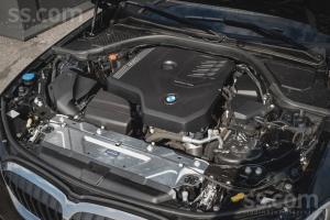 Black BMW 318 2022 in Riga, with an engine capacity of 2.00 L and mileage of 65 thousand km for 25800 €, photo 15 on AUTOMOTO.COM.LV