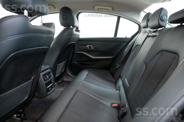 Melns BMW 318 2023 Rīga, ar dzinēja tilpumu 2.00 L un nobraukumu 104 tūkst. km par 27500 €, foto 7 vietnē AUTOMOTO.COM.LV