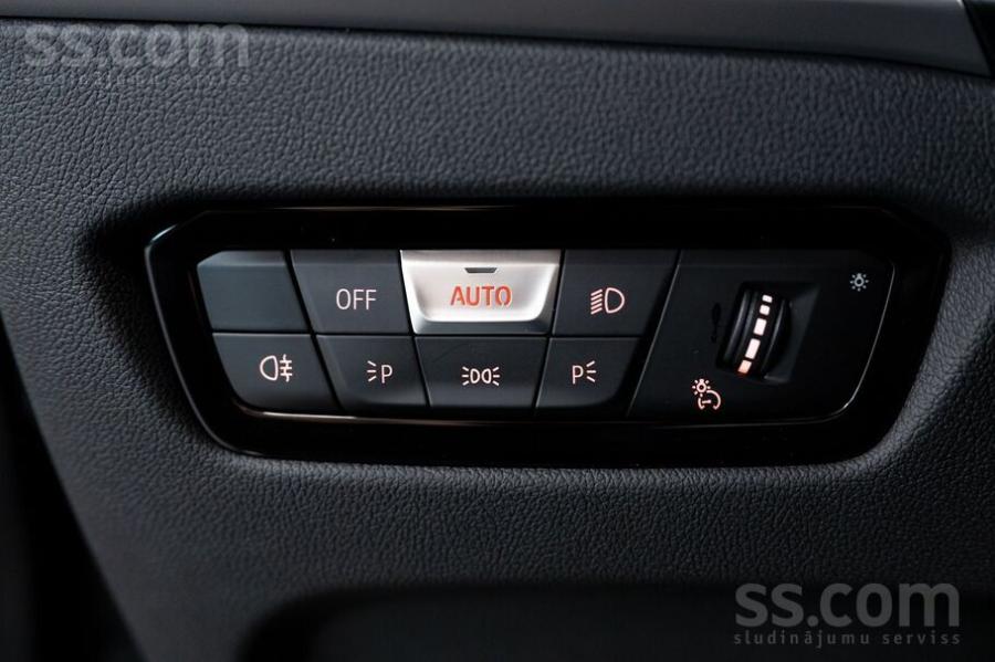 Melns BMW 318 2023 Rīga, ar dzinēja tilpumu 2.00 L un nobraukumu 104 tūkst. km par 27500 €, foto 21 vietnē AUTOMOTO.COM.LV