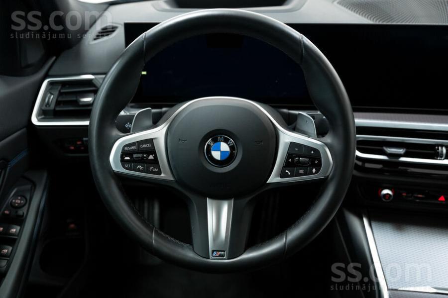 Black BMW 318 2024 in Riga, with an engine capacity of 2.00 L and mileage of 49 thousand km for 36500 €, photo 17 on AUTOMOTO.COM.LV