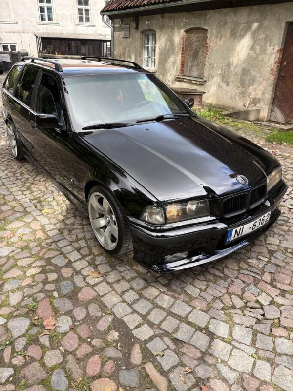 Melns BMW 318 1996 Kuldīga, ar dzinēja tilpumu 2.00 L un nobraukumu 0 tūkst. km par 4100 €, foto 3 vietnē AUTOMOTO.COM.LV