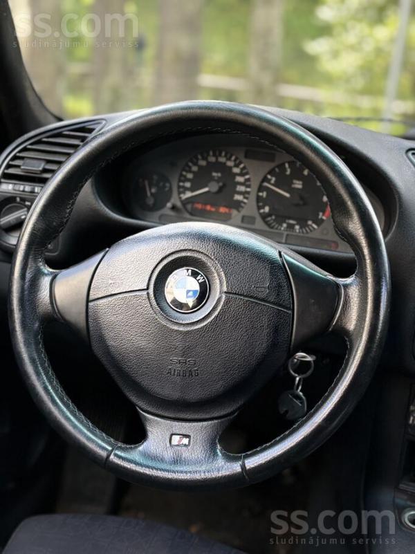 Melns BMW 318 1996 Kuldīga, ar dzinēja tilpumu 2.00 L un nobraukumu 0 tūkst. km par 4100 €, foto 9 vietnē AUTOMOTO.COM.LV