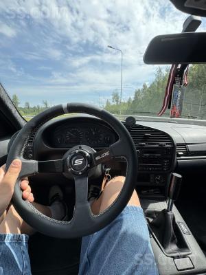 Melns BMW 318 1996 Rīga, ar dzinēja tilpumu 2.80 L un nobraukumu 181 tūkst. km par 7200 €, foto 9 vietnē AUTOMOTO.COM.LV