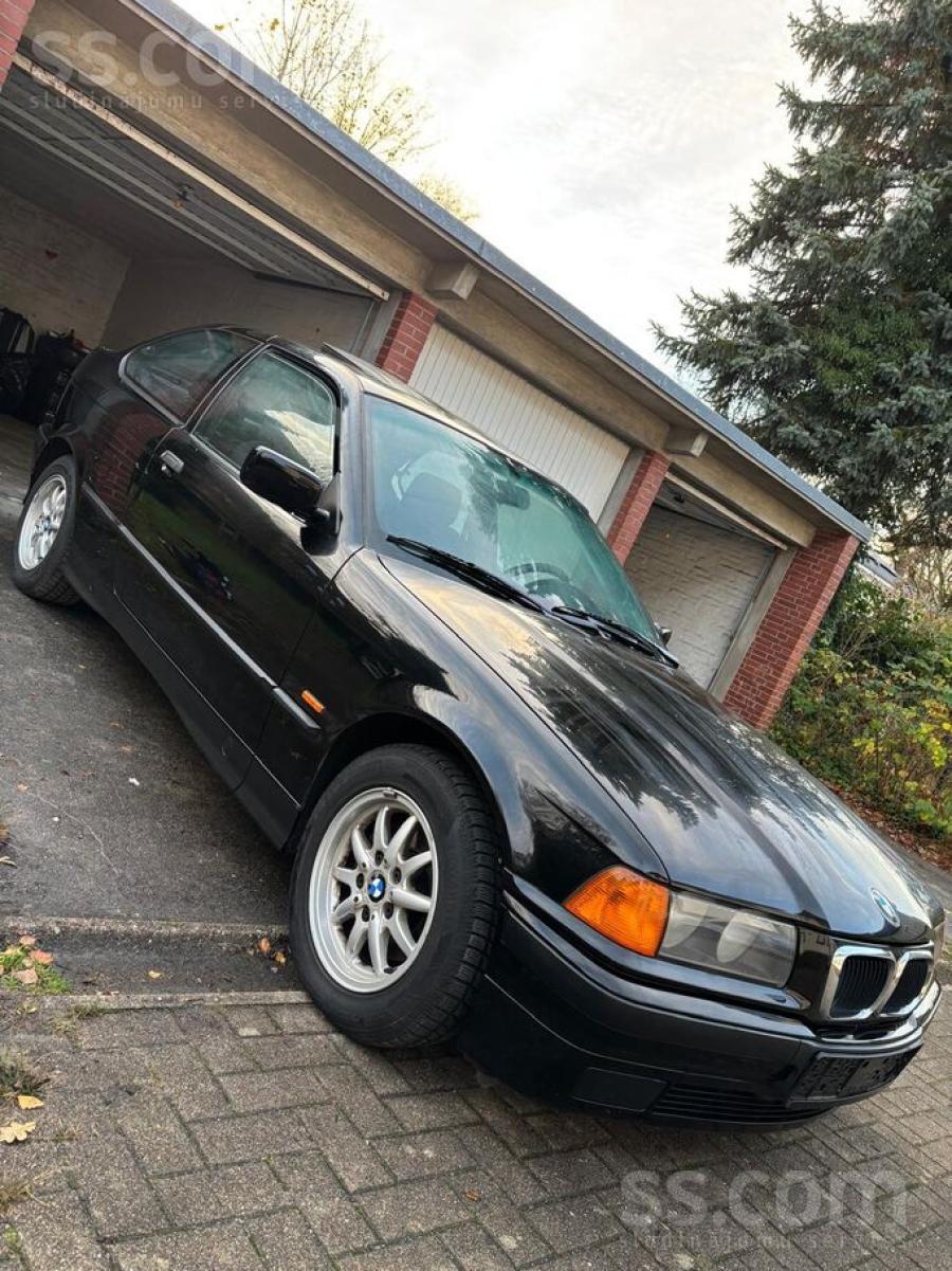 Melns BMW 318 1997 Aizkraukle, ar dzinēja tilpumu 1.80 L un nobraukumu 318 tūkst. km par 2650 €, foto 7 vietnē AUTOMOTO.COM.LV