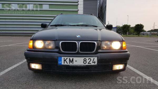 Black BMW 318 1998 in Riga, with an engine capacity of 1.80 L and mileage of 320 thousand km for 2100 €, photo 10 on AUTOMOTO.COM.LV