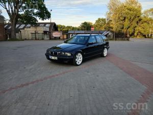 Black BMW 318 1998 in Dobele, with an engine capacity of 1.80 L and mileage of 320 thousand km for 2200 €, photo 3 on AUTOMOTO.COM.LV
