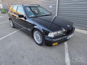 Melns BMW 318 1998 Rīga, ar dzinēja tilpumu 1.80 L un nobraukumu 314 tūkst. km par 2800 €, foto 3 vietnē AUTOMOTO.COM.LV
