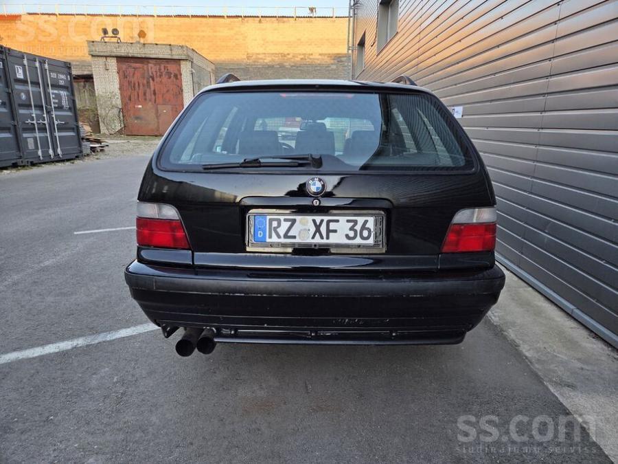 Melns BMW 318 1998 Rīga, ar dzinēja tilpumu 1.80 L un nobraukumu 314 tūkst. km par 2800 €, foto 7 vietnē AUTOMOTO.COM.LV