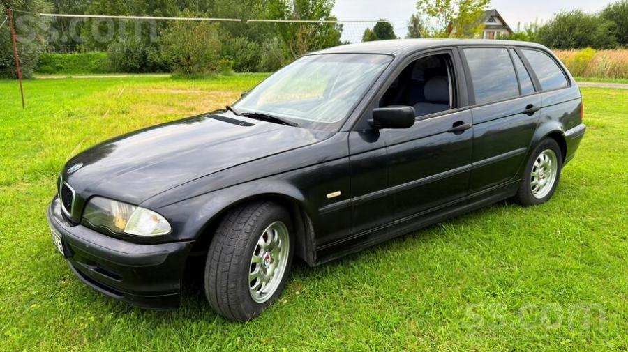 Black BMW 318 2000 in Riga, with an engine capacity of 1.90 L and mileage of 377 thousand km for 1250 €, photo 3 on AUTOMOTO.COM.LV