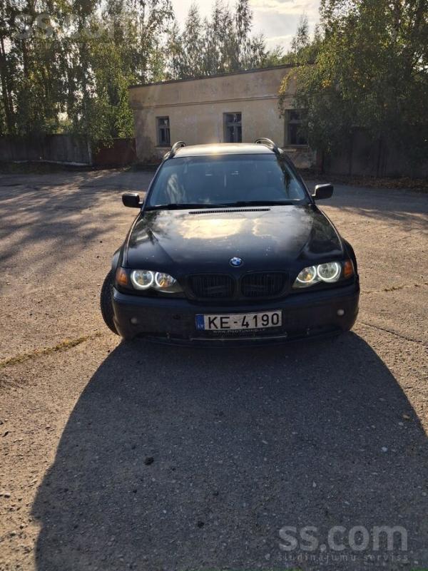 Black BMW 318 2002 in Gulbene, with an engine capacity of 2.00 L and mileage of 477 thousand km for 1850 €, photo 1 on AUTOMOTO.COM.LV