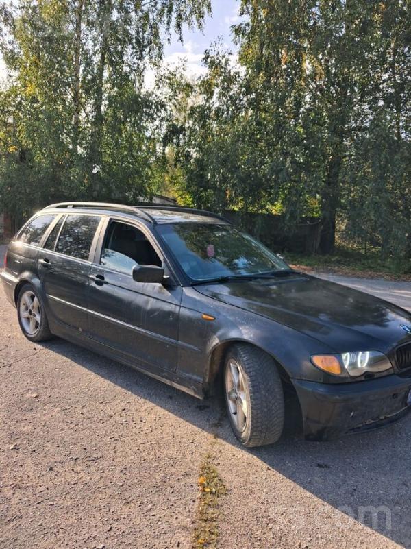 Black BMW 318 2002 in Gulbene, with an engine capacity of 2.00 L and mileage of 477 thousand km for 1850 €, photo 4 on AUTOMOTO.COM.LV