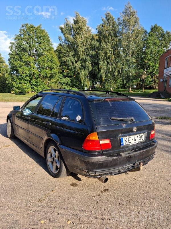 Black BMW 318 2002 in Gulbene, with an engine capacity of 2.00 L and mileage of 477 thousand km for 1850 €, photo 5 on AUTOMOTO.COM.LV