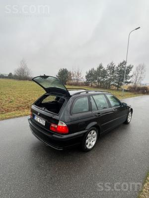Black BMW 318 2003 in Riga, with an engine capacity of 2.00 L and mileage of 371 thousand km for 3000 €, photo 6 on AUTOMOTO.COM.LV