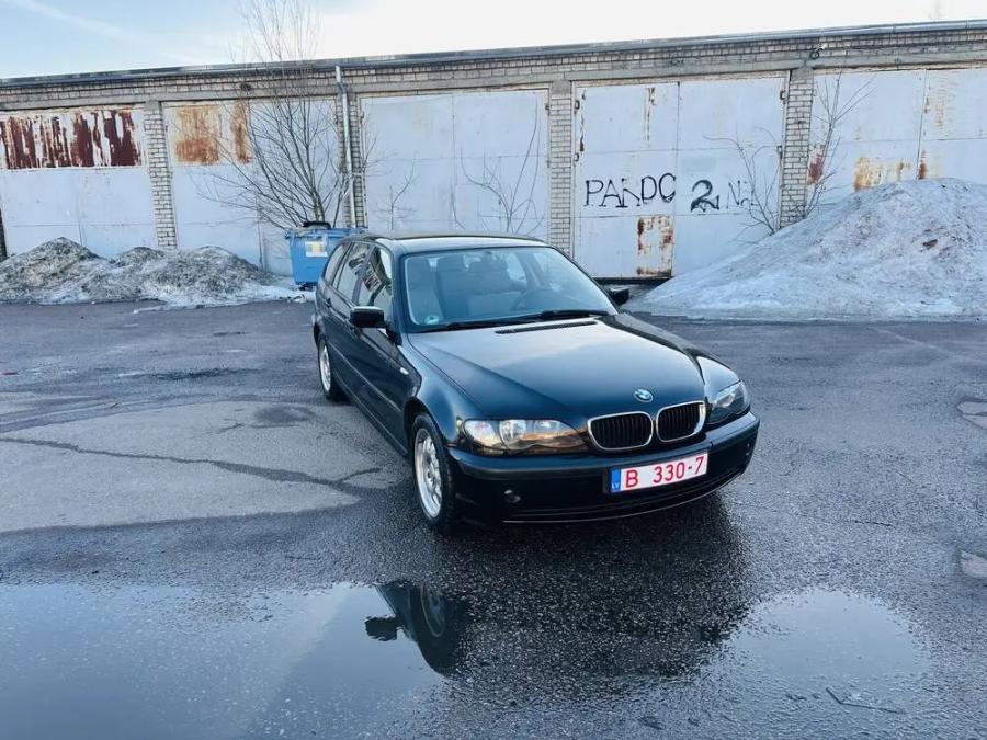 Melns BMW 318 2003 Rīga, ar dzinēja tilpumu 2.00 L un nobraukumu 207 tūkst. km par 2700 €, foto 3 vietnē AUTOMOTO.COM.LV