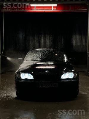 Black BMW 318 2003 in Riga, with an engine capacity of 2.00 L and mileage of 375 thousand km for 2500 €, photo  on AUTOMOTO.COM.LV