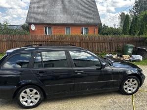 Black BMW 318 2003 in Riga, with an engine capacity of 2.00 L and mileage of 375 thousand km for 2500 €, photo 8 on AUTOMOTO.COM.LV