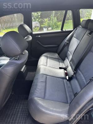 Black BMW 318 2003 in Riga, with an engine capacity of 2.00 L and mileage of 375 thousand km for 2500 €, photo 13 on AUTOMOTO.COM.LV