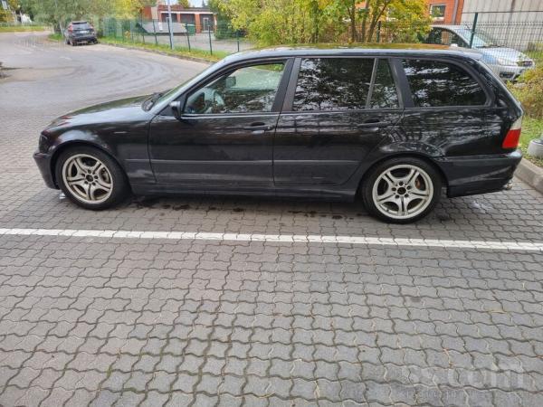 Melns BMW 318 2003 Jelgava, ar dzinēja tilpumu 2.50 L un nobraukumu 388 tūkst. km par 2500 €, foto 6 vietnē AUTOMOTO.COM.LV
