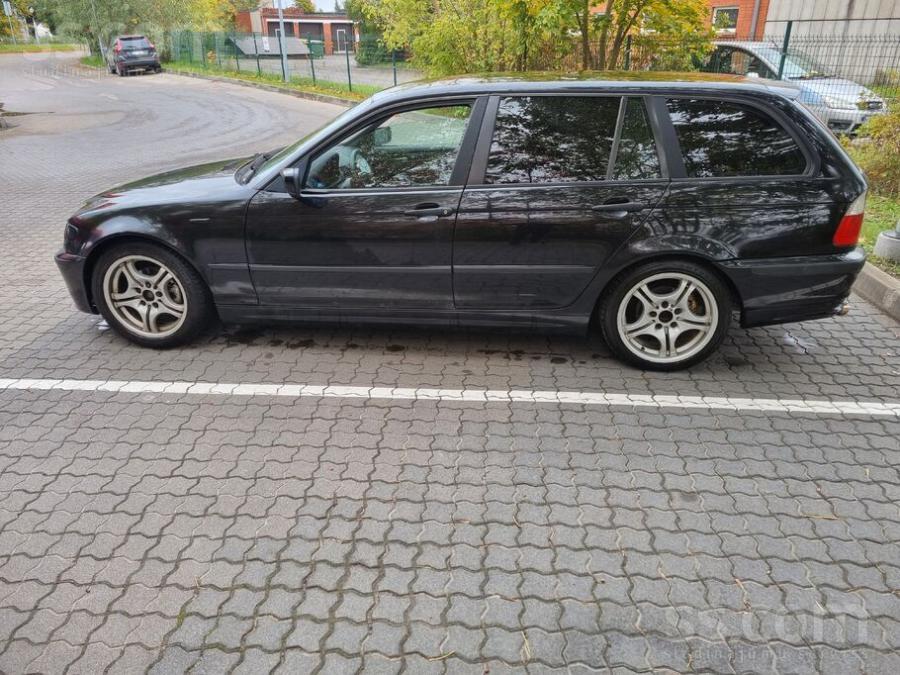 Black BMW 318 2003 in Jelgava, with an engine capacity of 2.50 L and mileage of 388 thousand km for 2500 €, photo 6 on AUTOMOTO.COM.LV