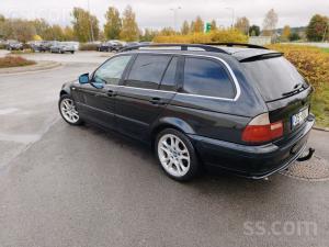 Black BMW 318 2003 in Tukums, with an engine capacity of 2.00 L and mileage of 420 thousand km for 1650 €, photo 4 on AUTOMOTO.COM.LV